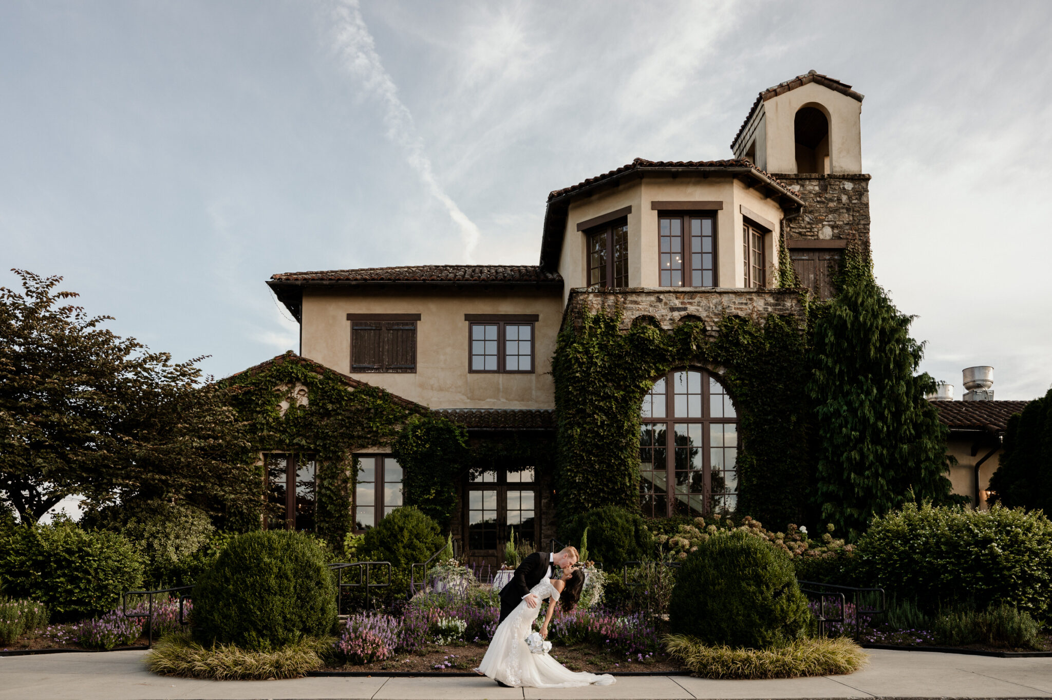 Montaluce Winery Wedding | Photos, Tips & Pricing