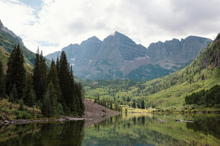 Maroon Bells Amphitheater Wedding | Photos, Pricing & Tips