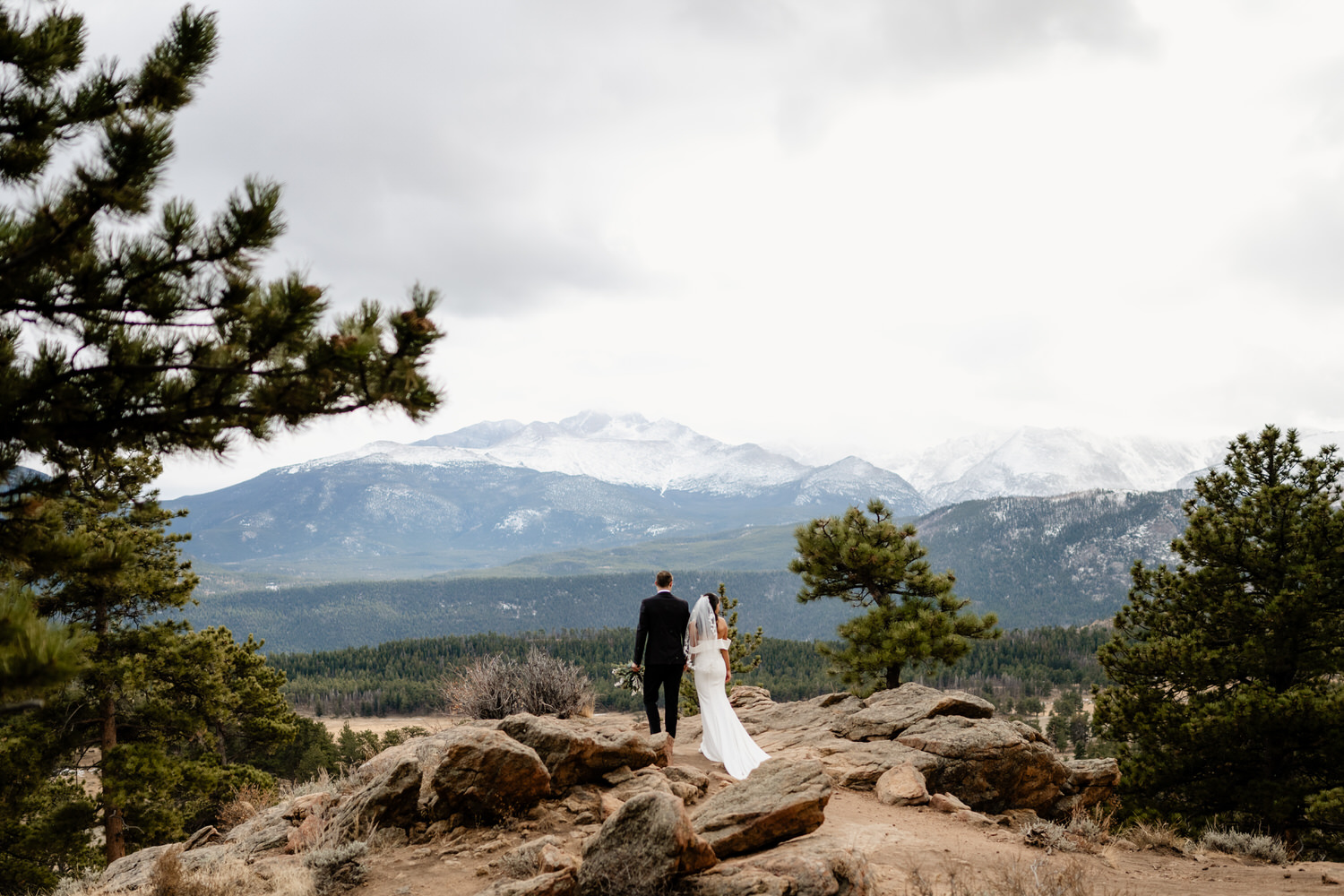 3M Curve Colorado Wedding & Elopement Guide - Authentic Collective