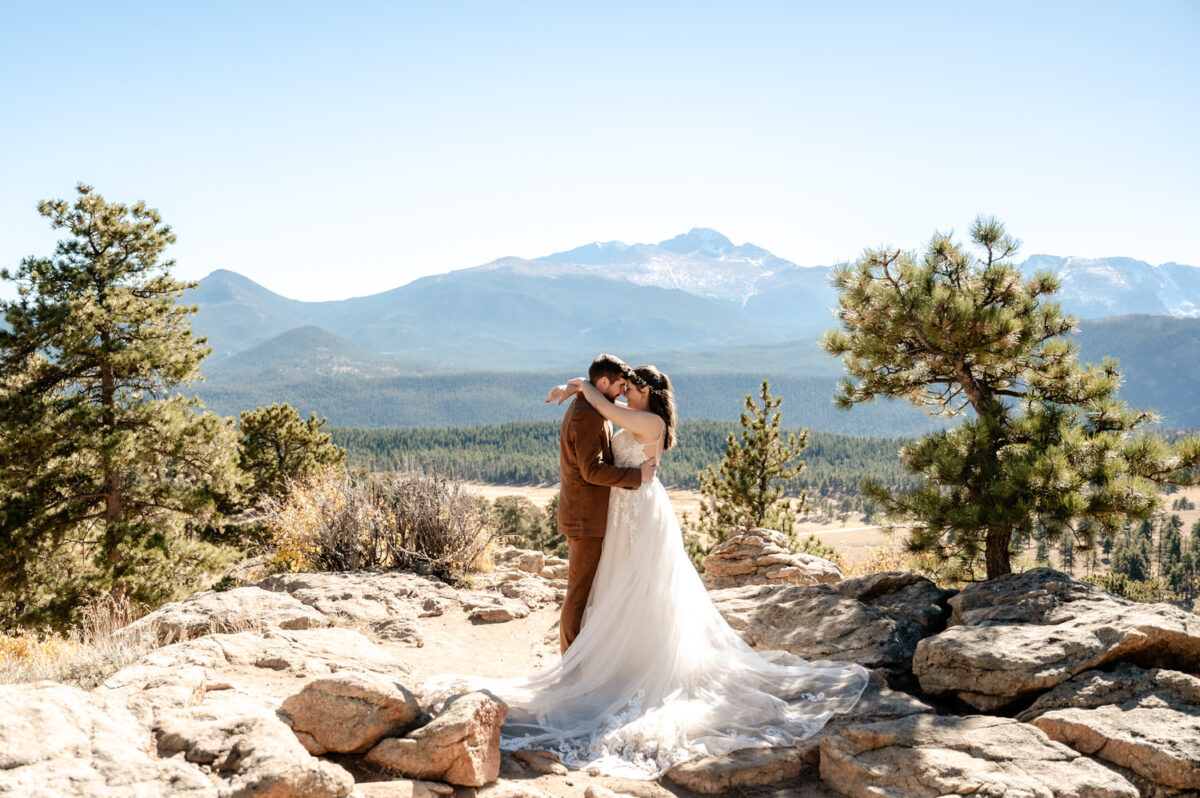 3M Curve Colorado Wedding & Elopement Guide | Cost, Photos & Tips