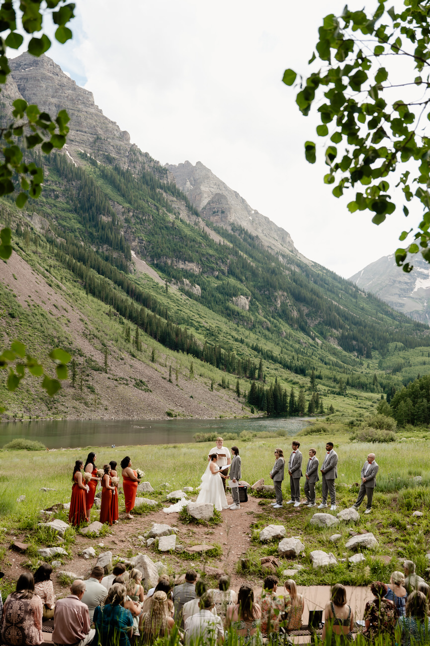 Maroon Bells Wedding | Reservations, Cost & Photos 2025