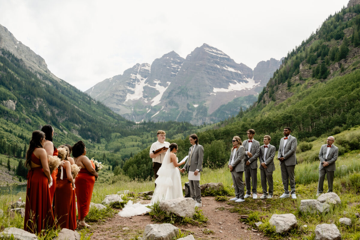 Maroon Bells Wedding | Reservations, Cost & Photos 2026