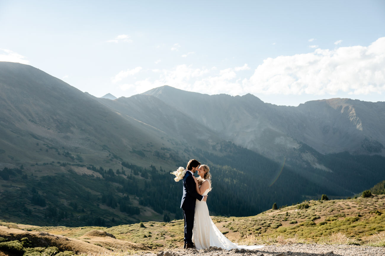 10 Benefits Of Eloping - Real Reasons Couples Eloped!