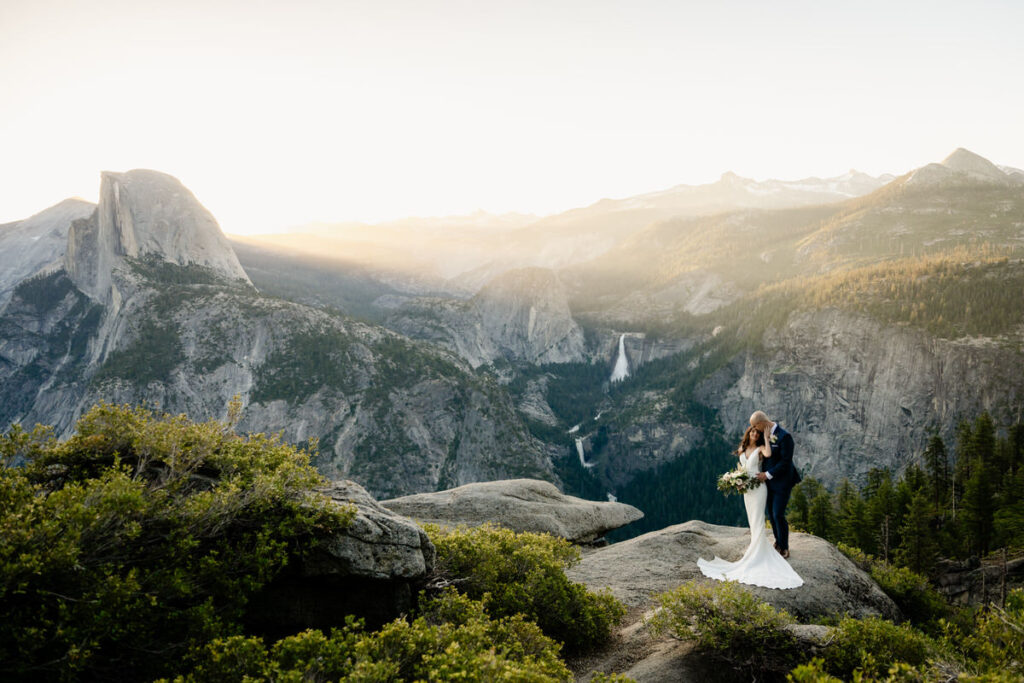 15 Best Places To Elope In The US For Stunning Photos